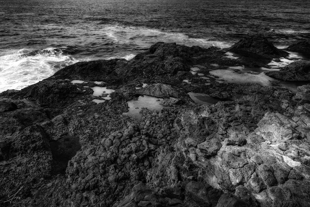 Piscinas natural de Punta del Faro Foto & Bild | bw, nature, spain ...