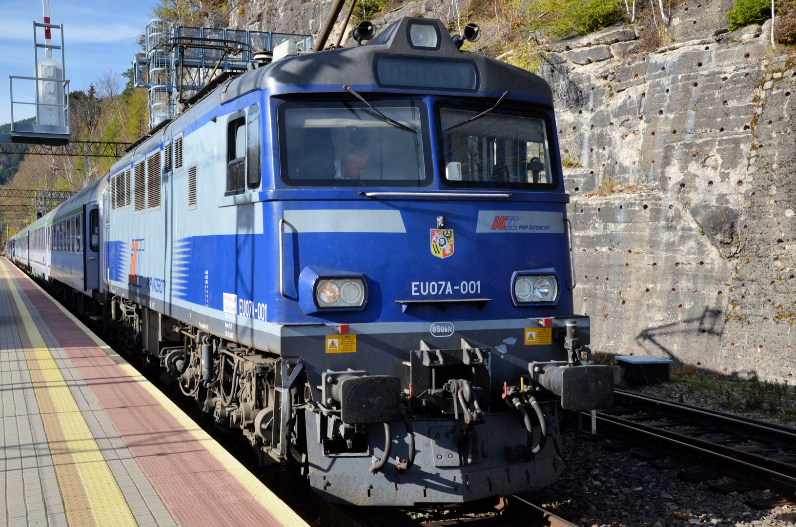 PKP IC E-Lok EU07A-001 Foto & Bild | eisenbahn, osteuropäische eisenbahn, pkp Bilder auf ...