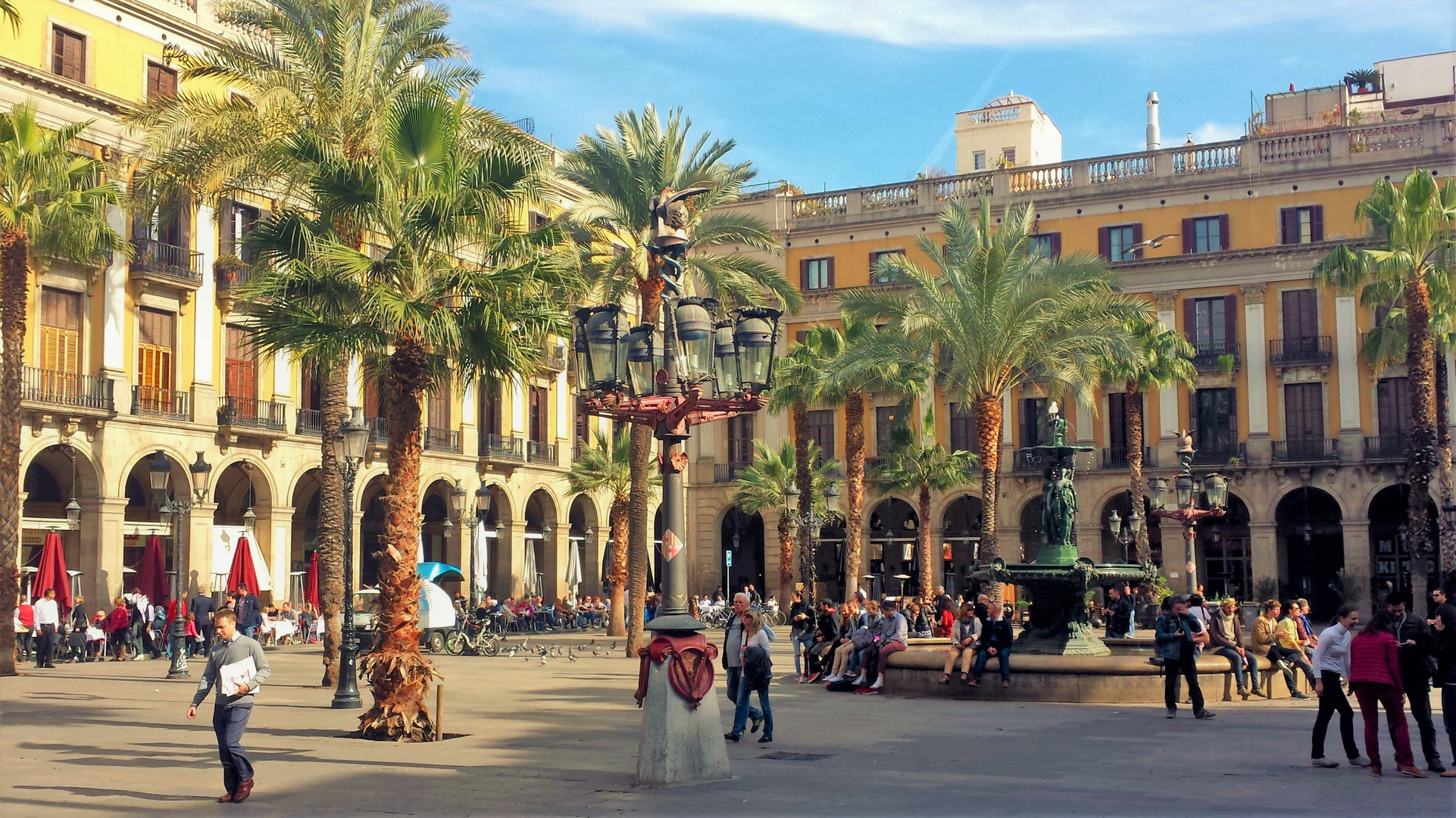 Plaça Reial Foto & Bild | city, spain, street Bilder auf fotocommunity