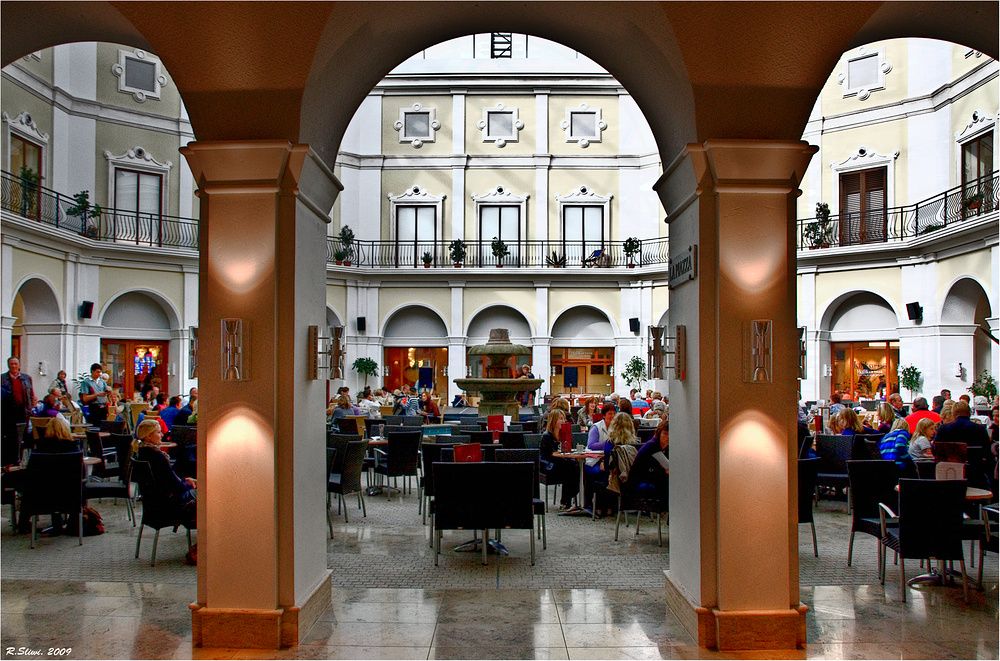 Platza de Mediterraneo Foto & Bild | architektur, profanbauten ...