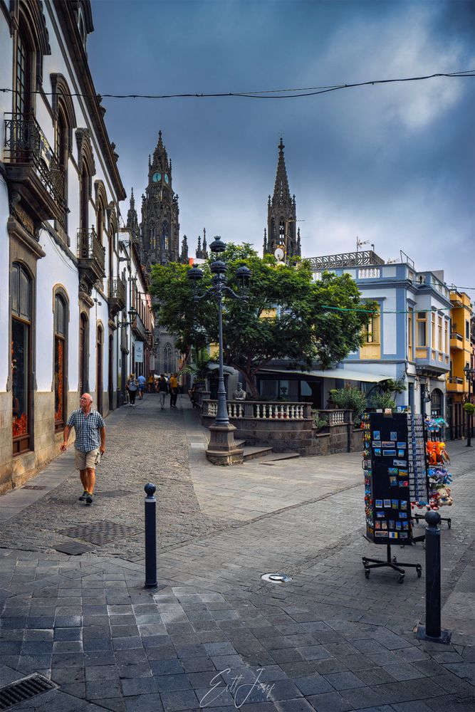 Plaza del Doctor Joaquín Blanco Foto & Bild | architektur, europe ...