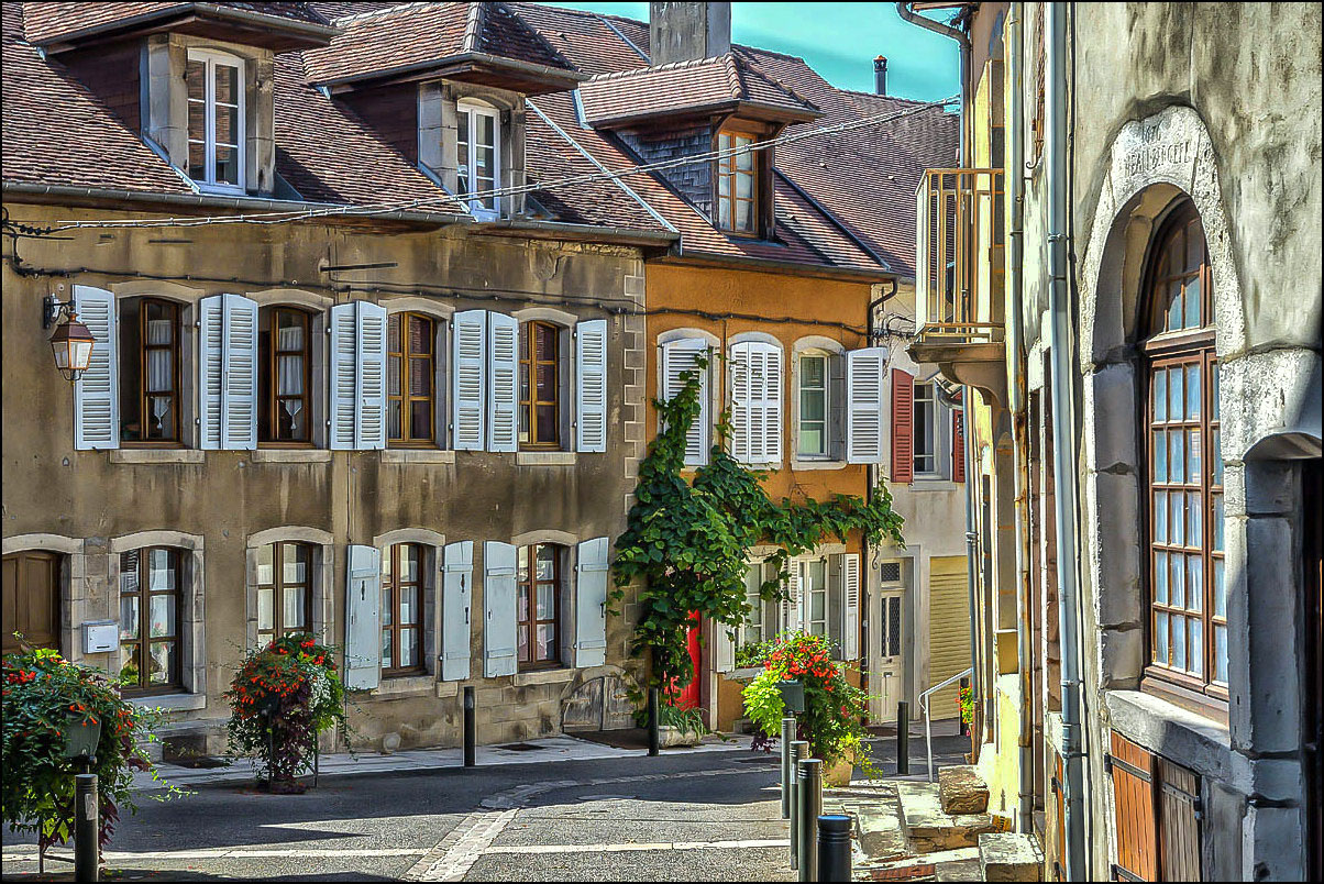 Poligny photo et image | architecture, paysages urbains, villages jura ...