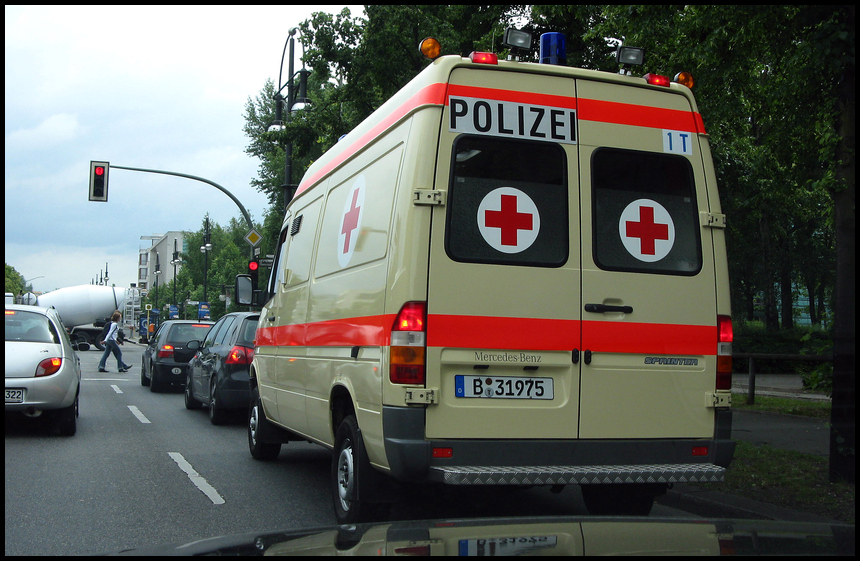 Polizei RTW 2 Foto & Bild | pol Bilder auf fotocommunity