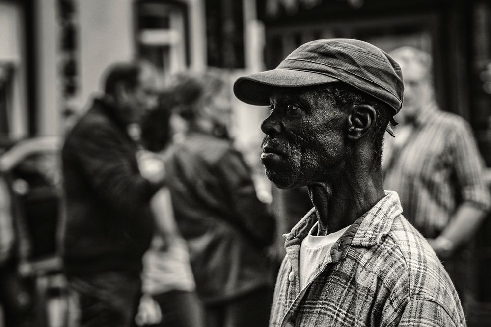 Poor Man Foto & Bild | dokumentation, outdoor, sw Bilder auf fotocommunity