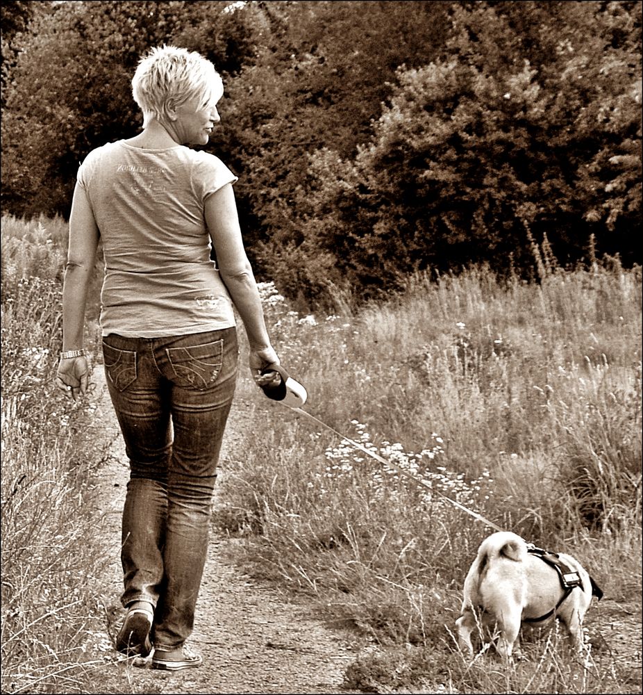 Pops & Mops von hinten Foto & Bild | erwachsene, menschen, frau Bilder ...