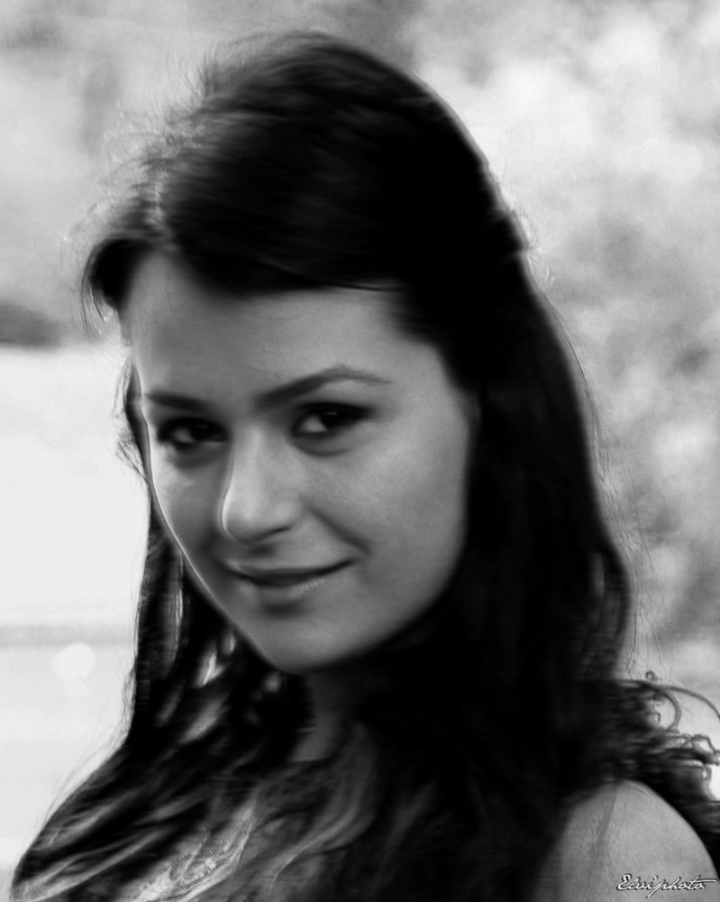 Portrait flouté photo et image | portrait, noir et blanc, femme Images ...