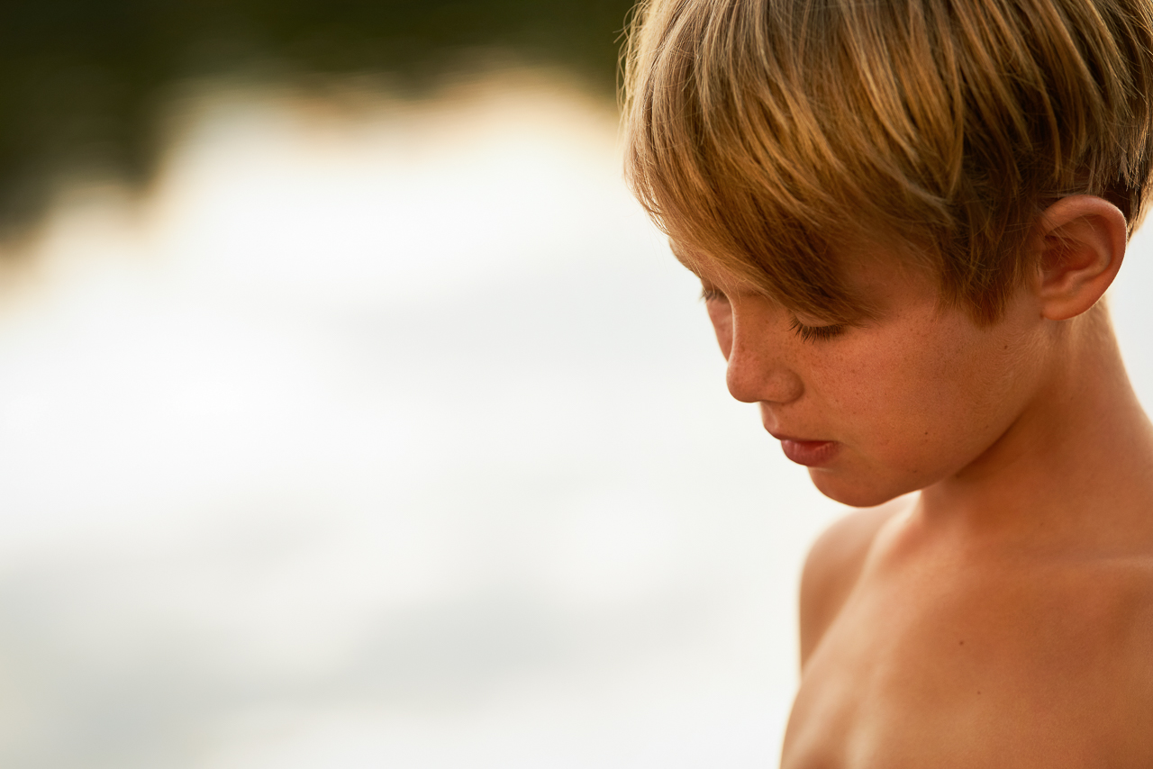 Portrait im Gegenlicht Foto & Bild | portrait, kinder, jugendliche Bilder auf fotocommunity