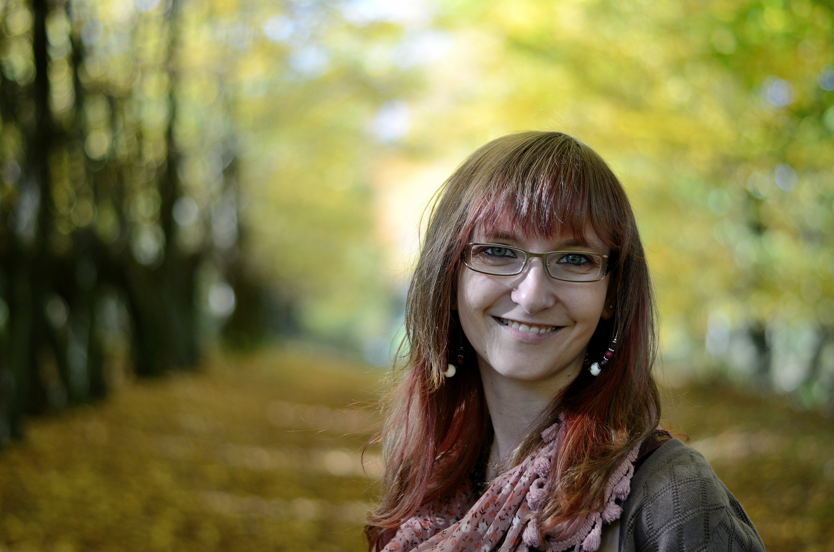 Portrait im Wald Foto & Bild | portrait, portrait frauen, outdoor ... Portrait im Wald Foto & Bild | portrait, portrait frauen, outdoor ...