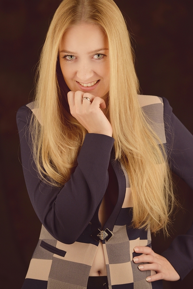 *portrait of milena* Foto & Bild | portraits, studio, portrait Bilder auf fotocommunity