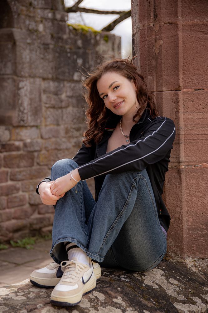 Portrait Sitzend Foto And Bild Portrait Fashion Jugendliche Bilder