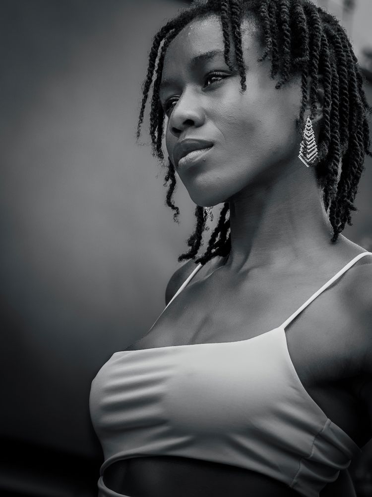 Portrait SW Foto & Bild | erwachsene menschen, portrait, portrait frauen Bilder auf fotocommunity