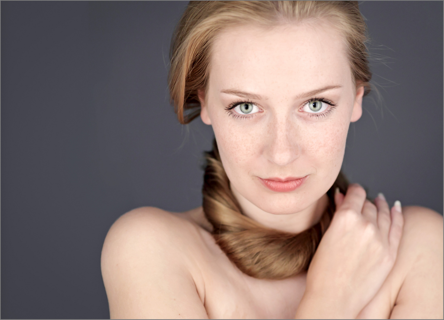 Portrait von Milena Foto & Bild | portrait, portrait frauen, studio Bilder auf fotocommunity