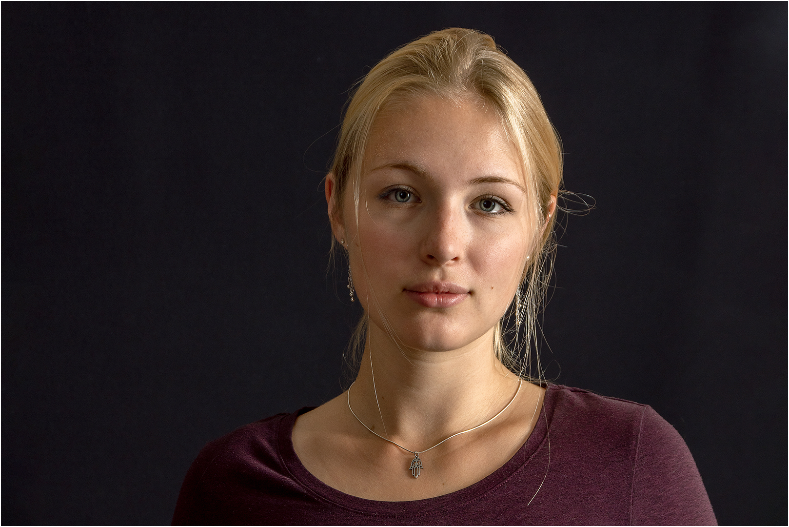 Portrait von Miriam Foto & Bild | erwachsene menschen, portrait, portrait frauen Bilder auf ...