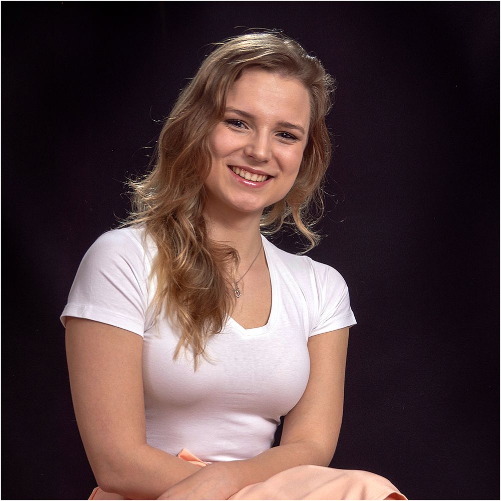 Portrait von N. (1) Foto & Bild | erwachsene menschen, portrait, portrait frauen Bilder auf ...