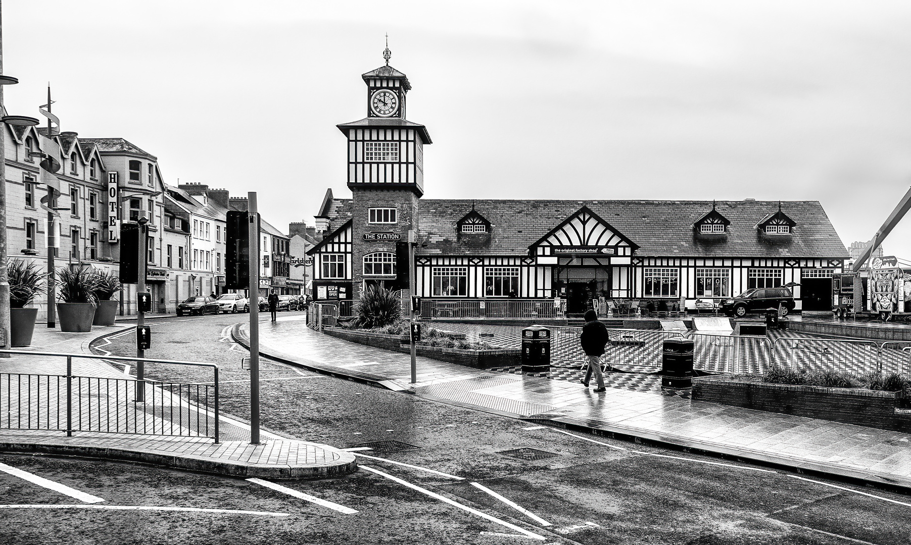 Portrush Station Foto & Bild | architektur, streetfotografie mit ...
