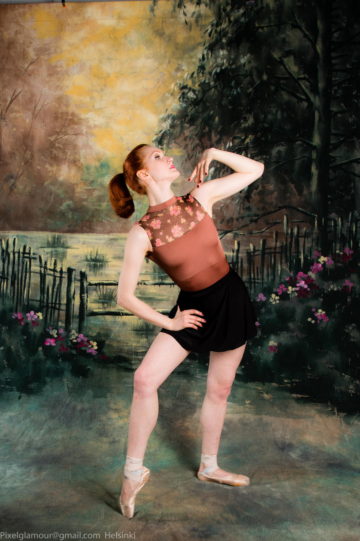 Posieren Foto & Bild | studio, indoor, portrait Bilder auf fotocommunity