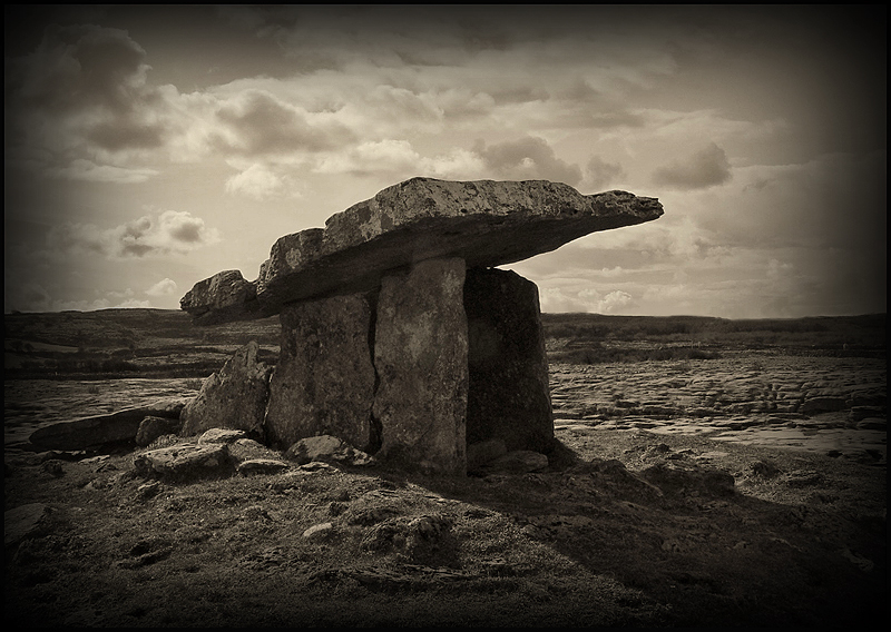 poulnabrone dolmen Foto & Bild | europe, united kingdom & ireland ...