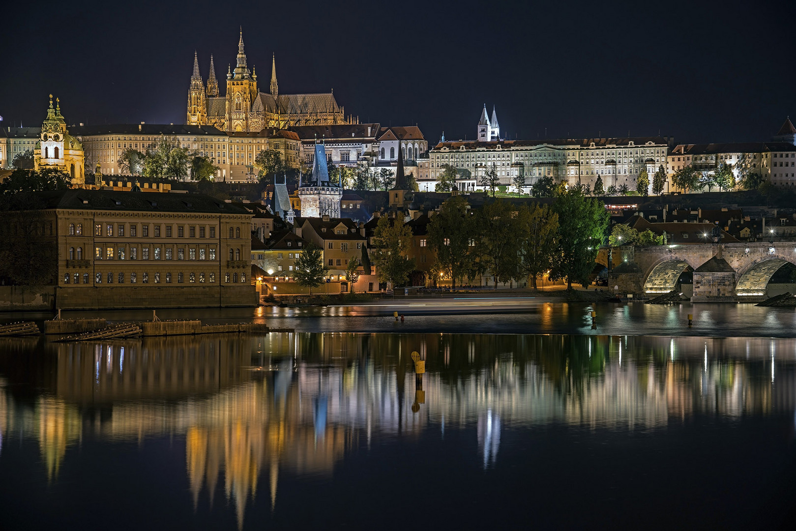 Prag Foto & Bild | architektur, architektur bei nacht, city Bilder auf ...