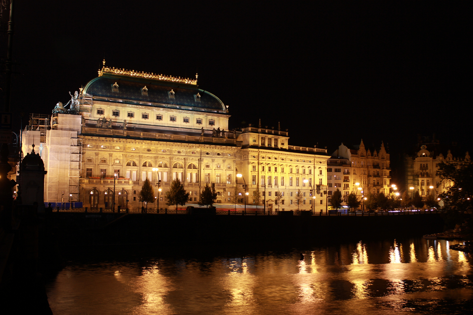 Prag Nationaltheater Foto & Bild | reisen, europa, langzeitbelichtung ...