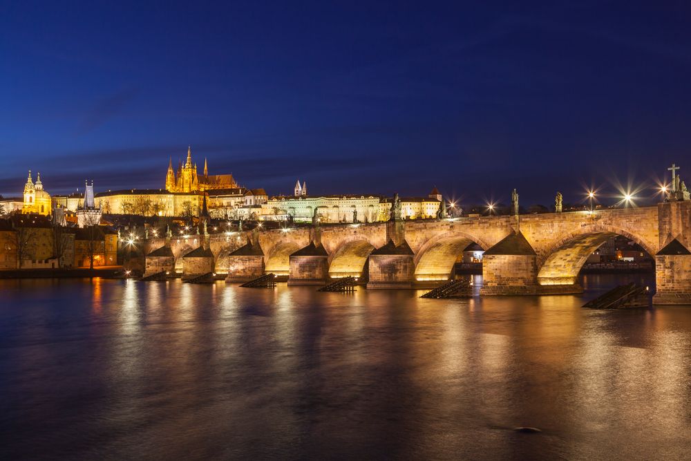 Prager Brücke-4 Foto & Bild | architektur, straßen & brücken ...