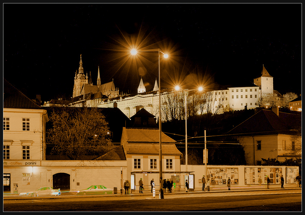 Prager Burg Foto & Bild | architektur, motive, nachtaufnahmen Bilder ...