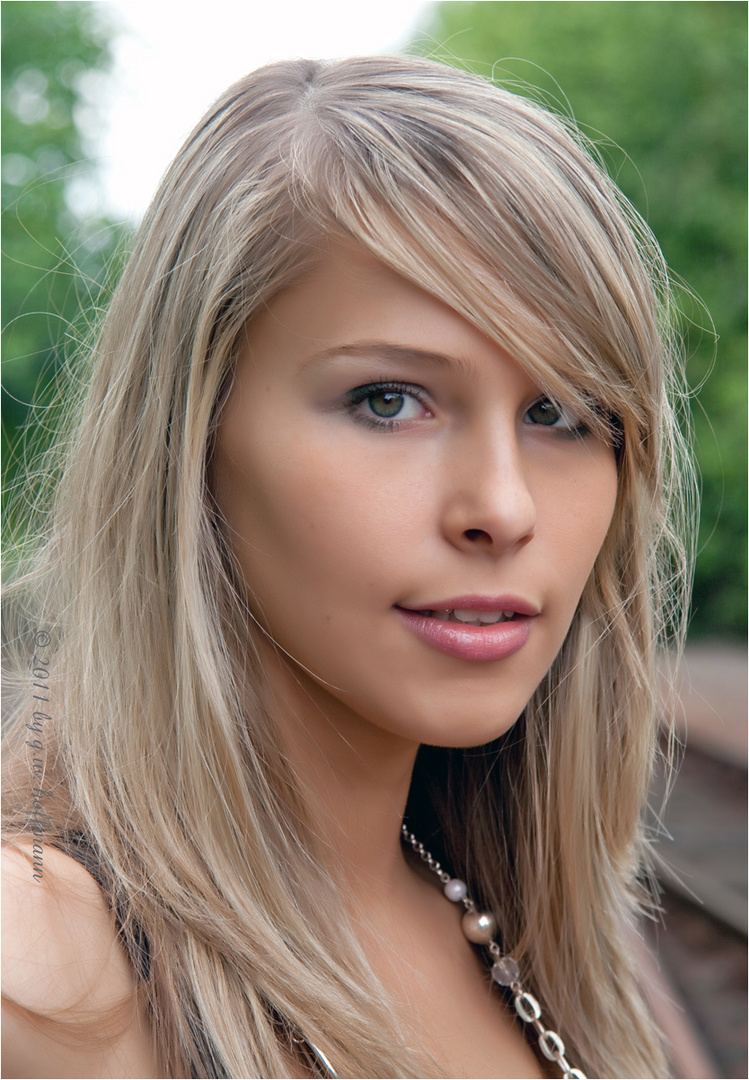 Pretty Women Foto & Bild | portrait, portrait frauen, studio Bilder auf ...