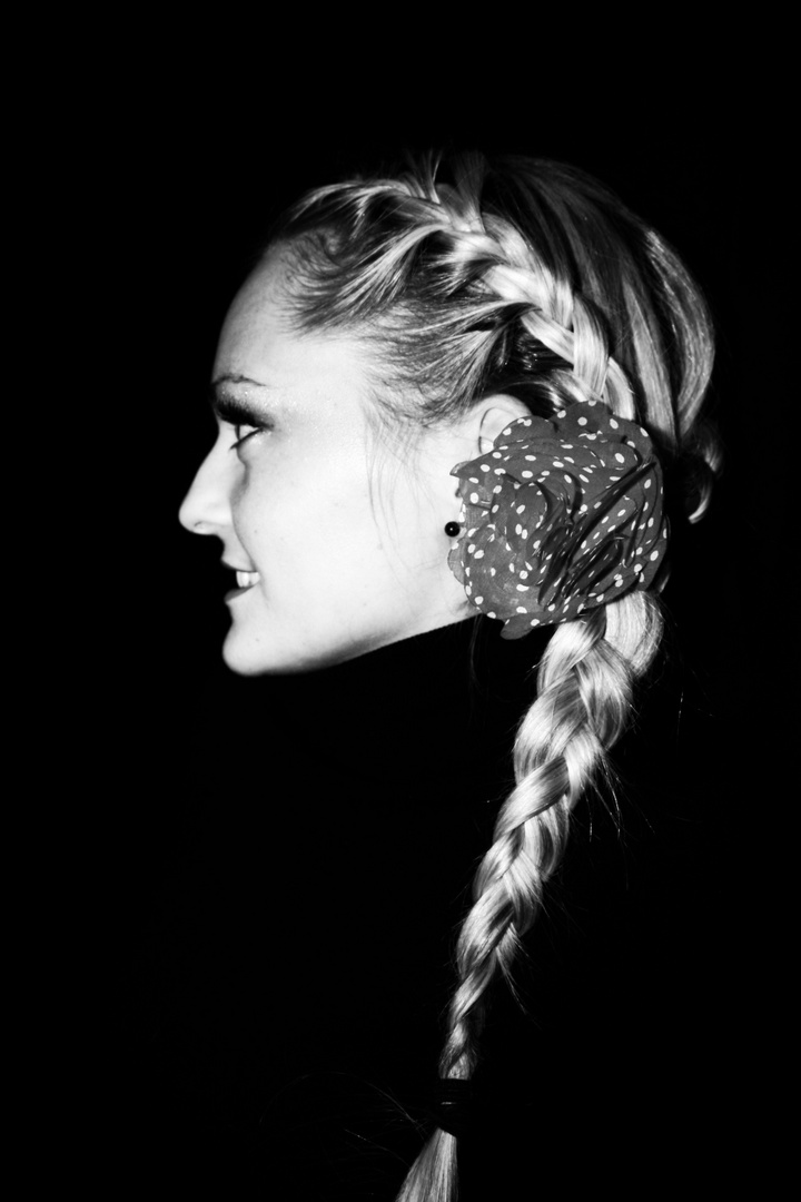 Profil Portrait Foto & Bild | portrait, portrait frauen, indoor Bilder ...