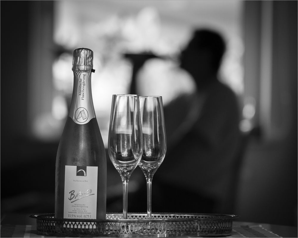 Prost Foto & Bild | sw, stillleben, glas Bilder auf fotocommunity