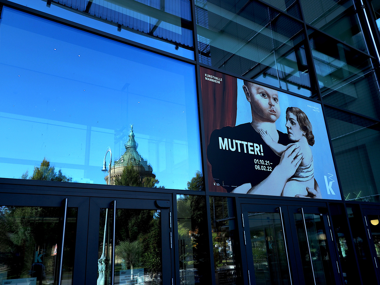 proudly presenting Foto & Bild | spezial, mannheim, gespiegelt Bilder ...