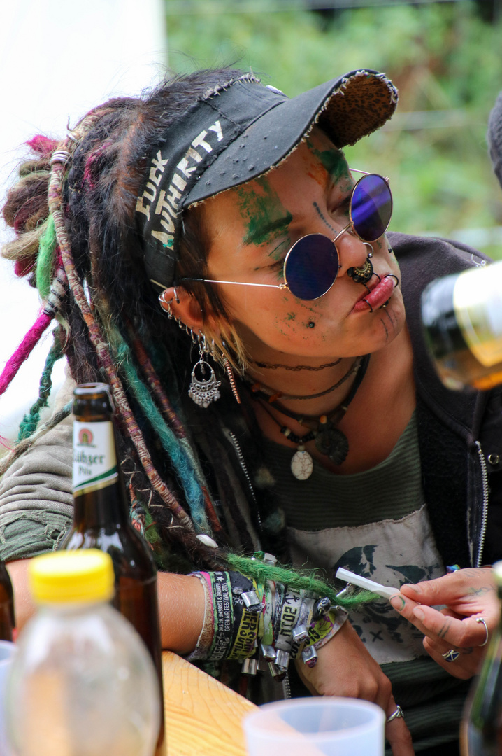 Punk-Lady Foto & Bild | erwachsene, menschen in der freizeit, street ...