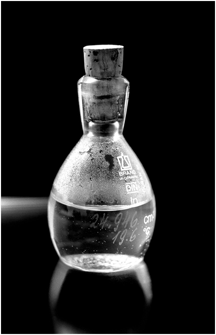 Pyknometer... Foto & Bild | industrie und technik, industrie- kultur ...