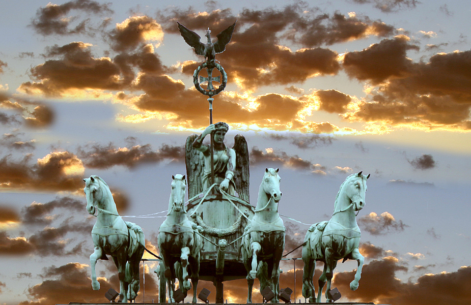 +++Quadriga+++ Foto & Bild | architektur, stadtlandschaft, historisches ...