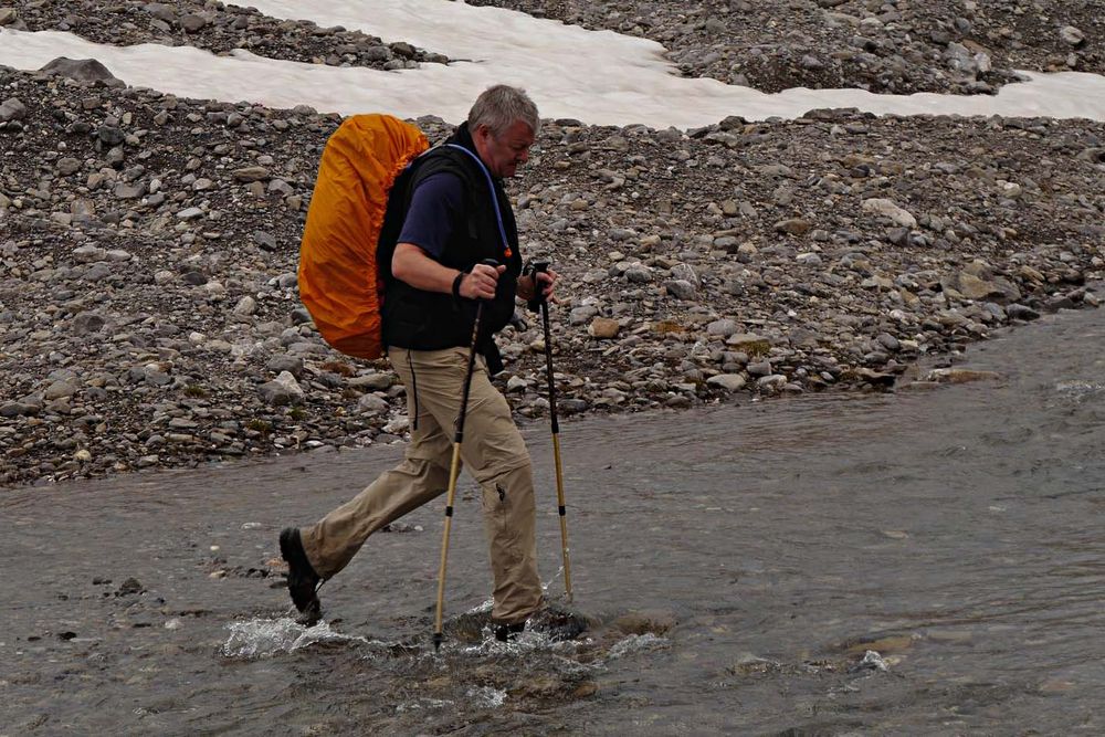 Querung Foto & Bild | erwachsene, alltagsereignisse, menschen in der freizeit Bilder auf ...