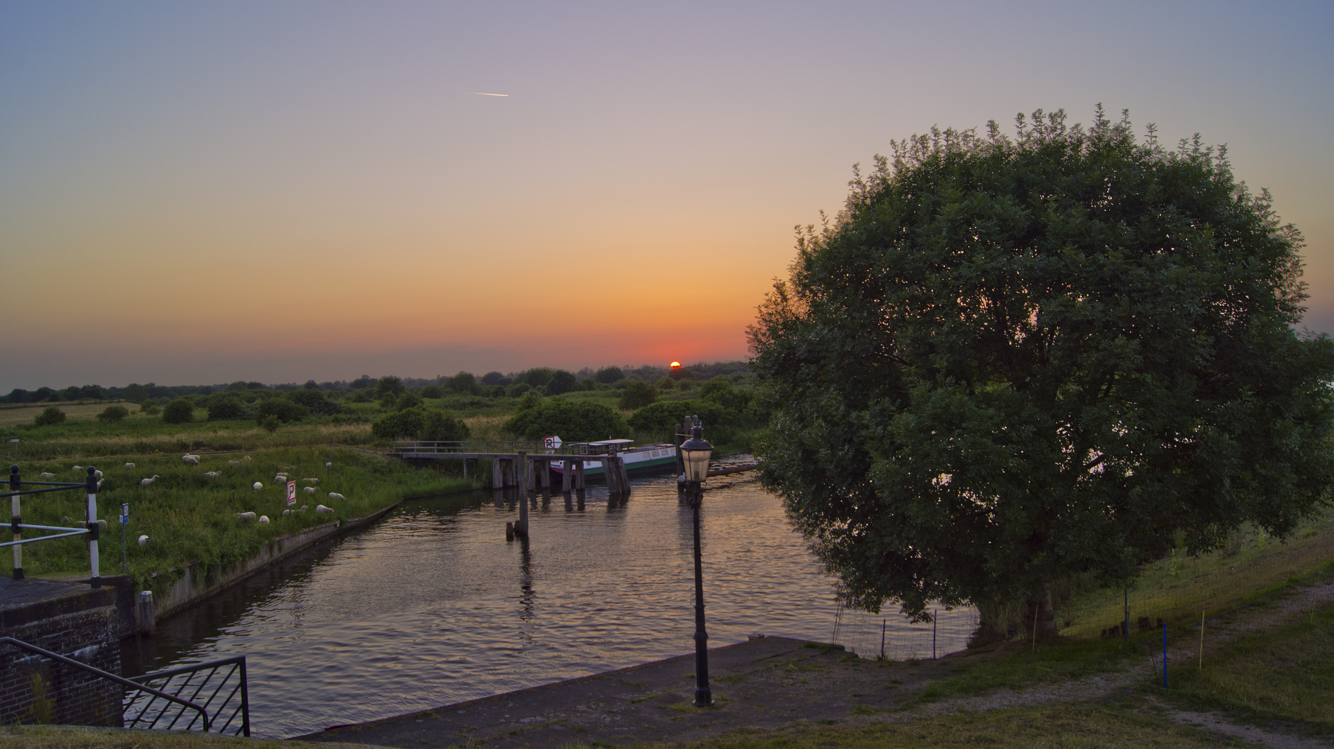 Quietness, Peace and Nature in the Netherlands Foto & Bild ...