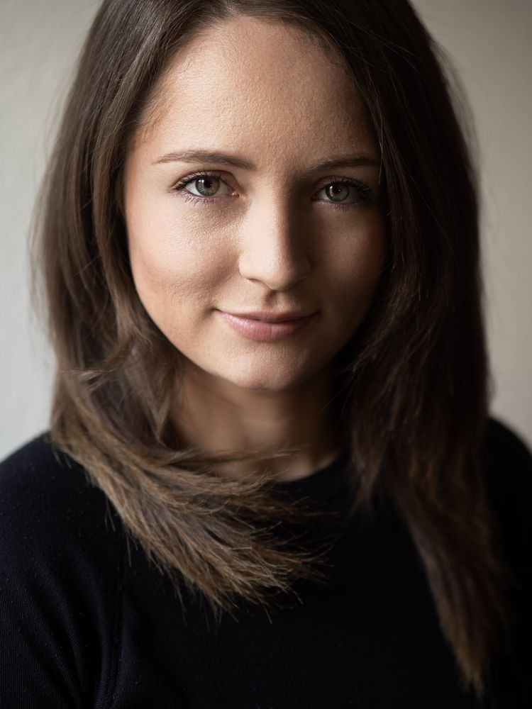 R. Foto & Bild | erwachsene menschen, portraits erwachsener, indoor Bilder auf fotocommunity