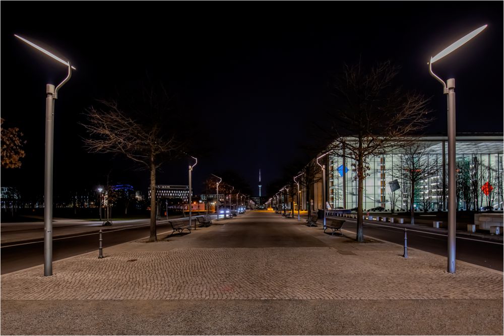 R e g i e r u n g s p f l a s t e r Foto & Bild | world, berlin, digiart Bilder auf fotocommunity