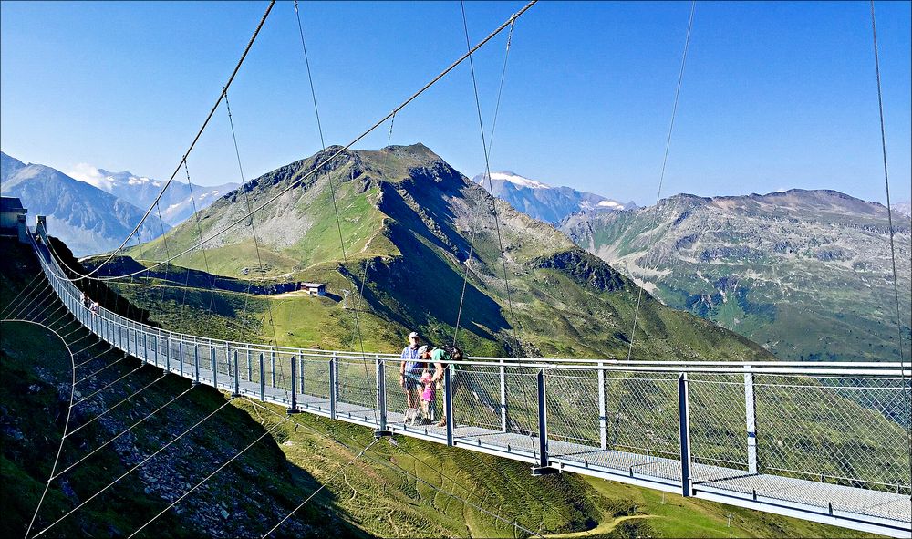 = R = Hängebrücke Stubnerkogel Badgastein Foto & Bild | world ...