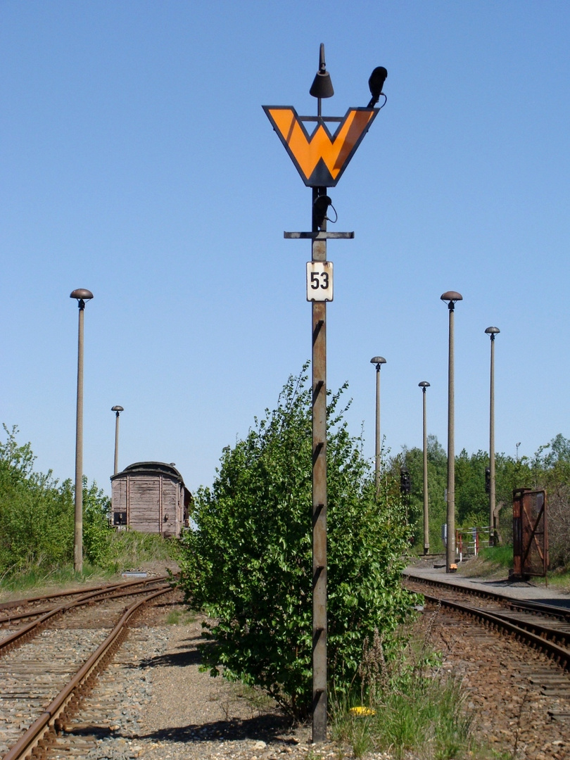 Ra 11 - Wartezeichen / Rangierhaltsignal Foto & Bild | eisenbahn ...