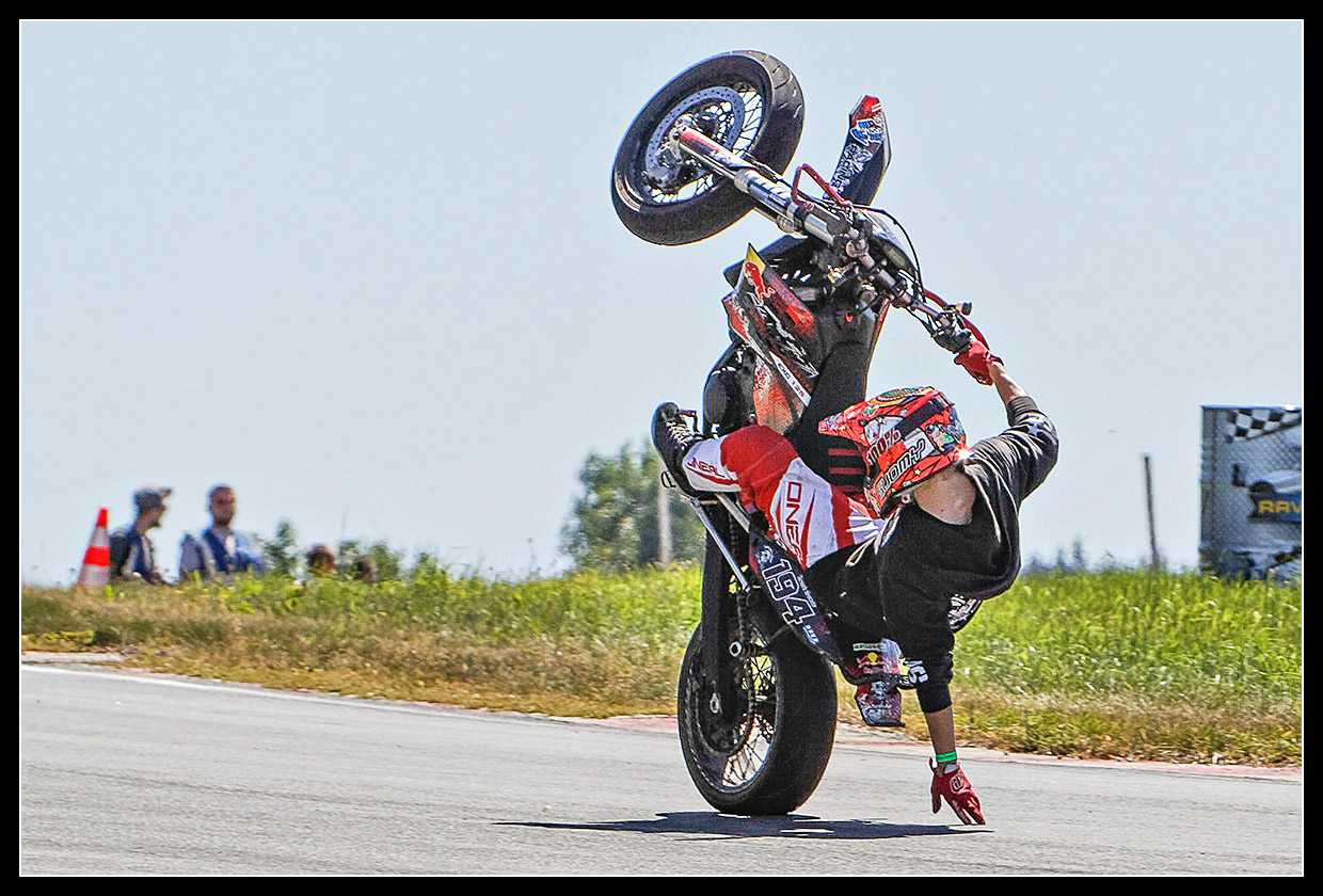 Rad-Hand-Kontakt Foto & Bild | sport, motorsport, motorradsport Bilder ...