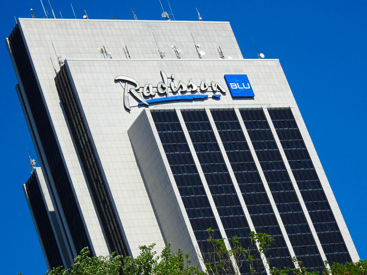 Radisson BLUE ... Foto & Bild | blue, spezial, architektur Bilder auf ...