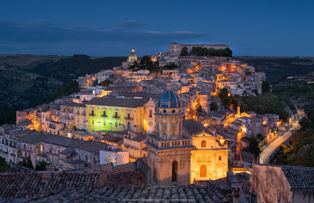 Ragusa Ibla Foto & Bild | europe, italy, vatican city, s marino, italy ...