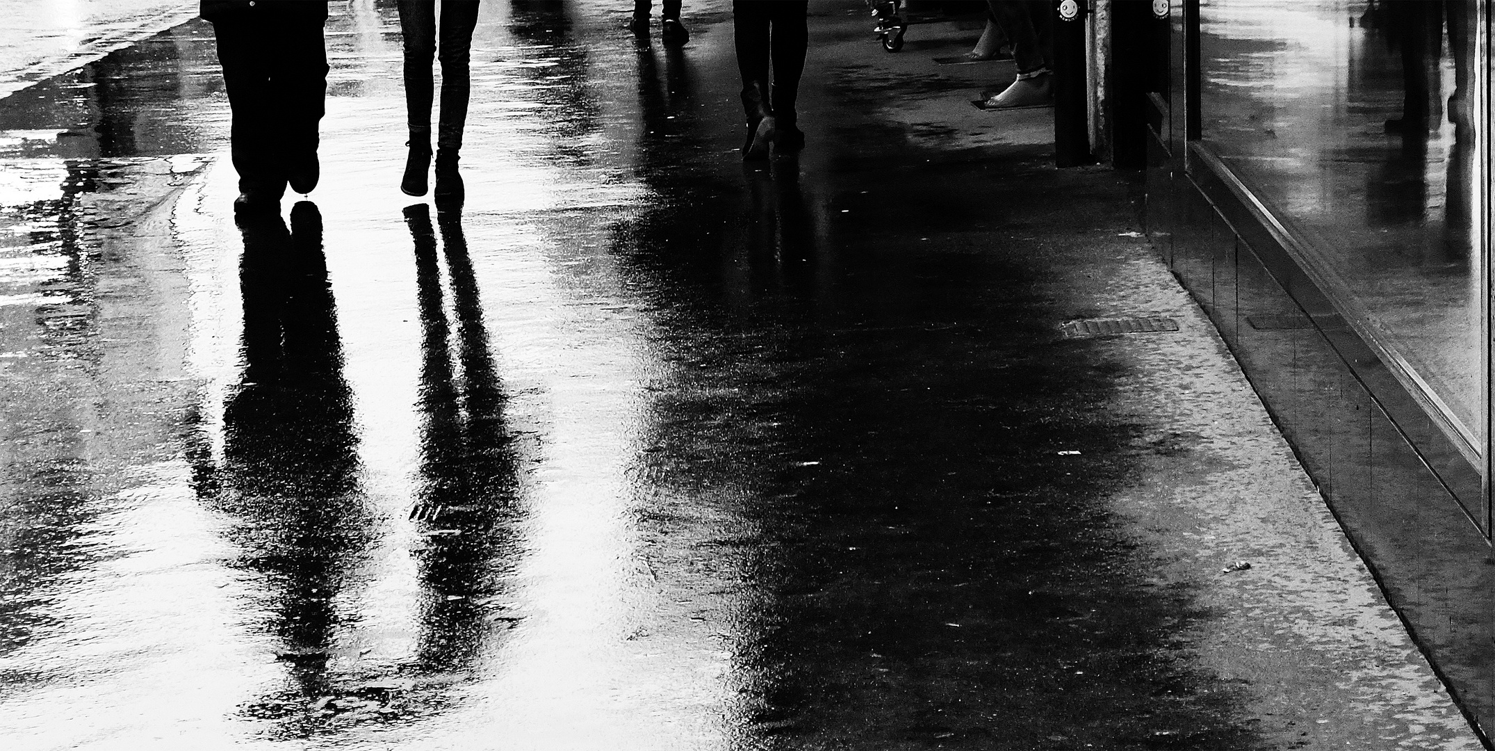 rain is falling Foto & Bild | street, sw, regen Bilder auf fotocommunity