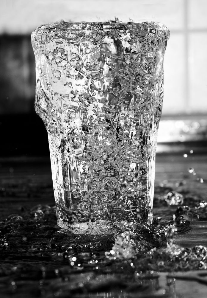 Randvoll - Einmal mit Sprudel bitte. Foto & Bild | alltagsdesign ...