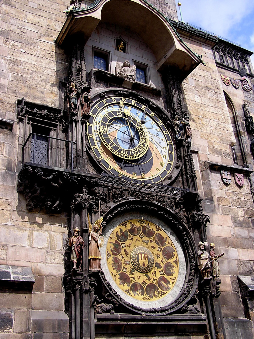 Rathausuhr von Prag Foto & Bild | architektur, europe, czech republic ...