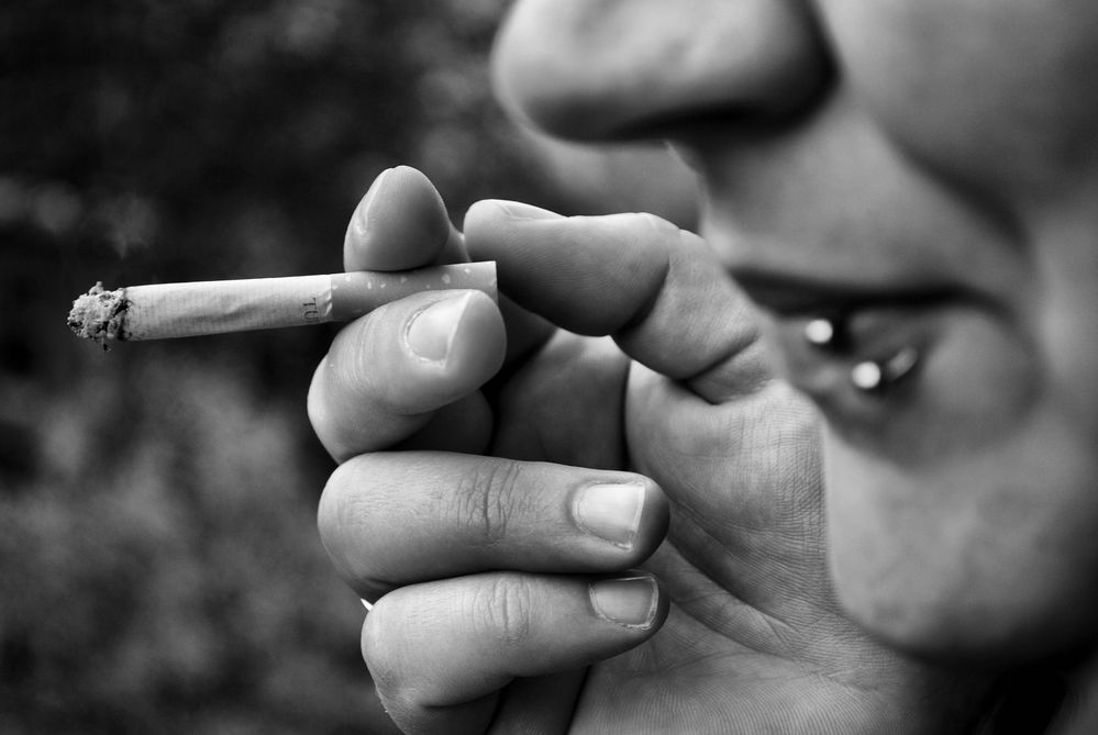 Rauchen Foto & Bild | erwachsene menschen, alltagsereignisse, menschen ...