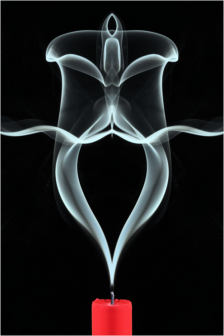 Rauchzeichen Foto & Bild | experimente, abstraktes, stillleben Bilder ...
