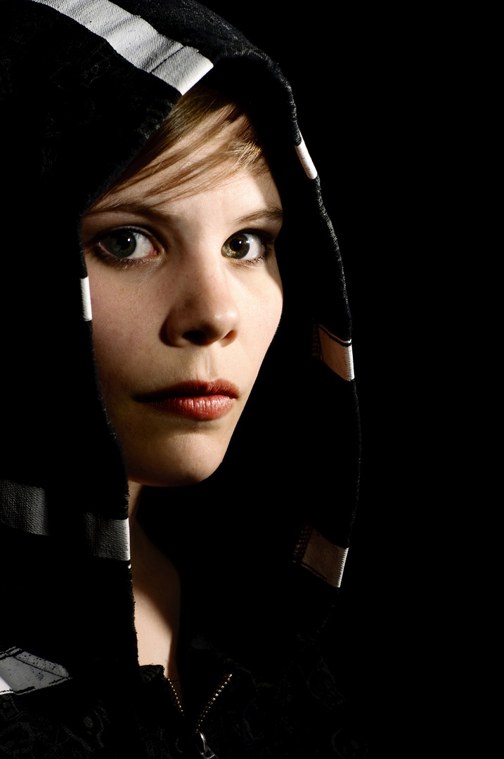 Rebi 4 Foto & Bild | portrait, portrait frauen, studio Bilder auf ...