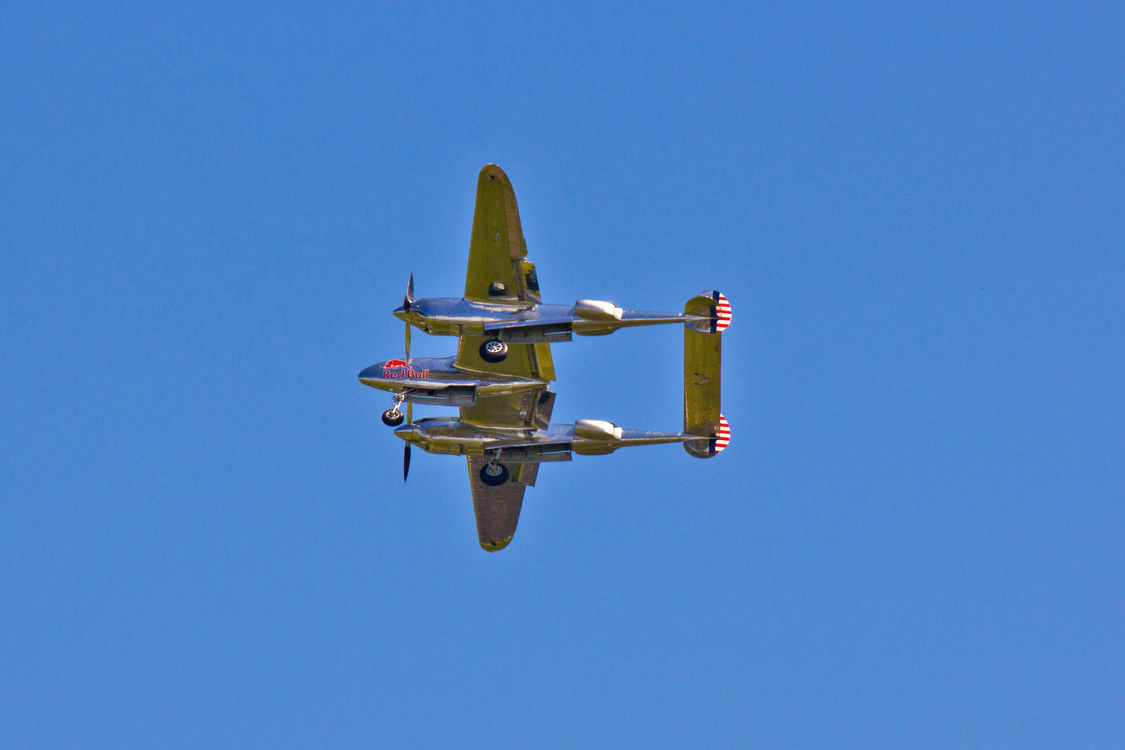 Red Bull Lockheed P-38 Lightning Foto & Bild | luftfahrt, oldtimer ...