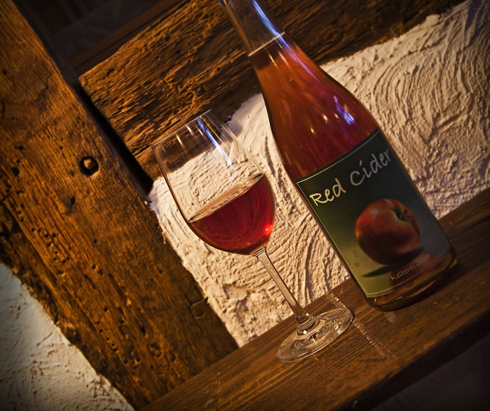 Red Cider Foto & Bild | stillleben, food-fotografie, getränke Bilder ...