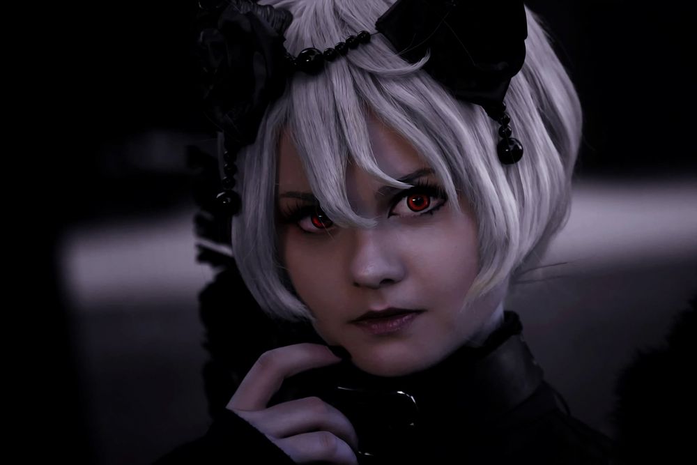 -red eyes- Foto & Bild | street, cosplay, portrait Bilder auf fotocommunity
